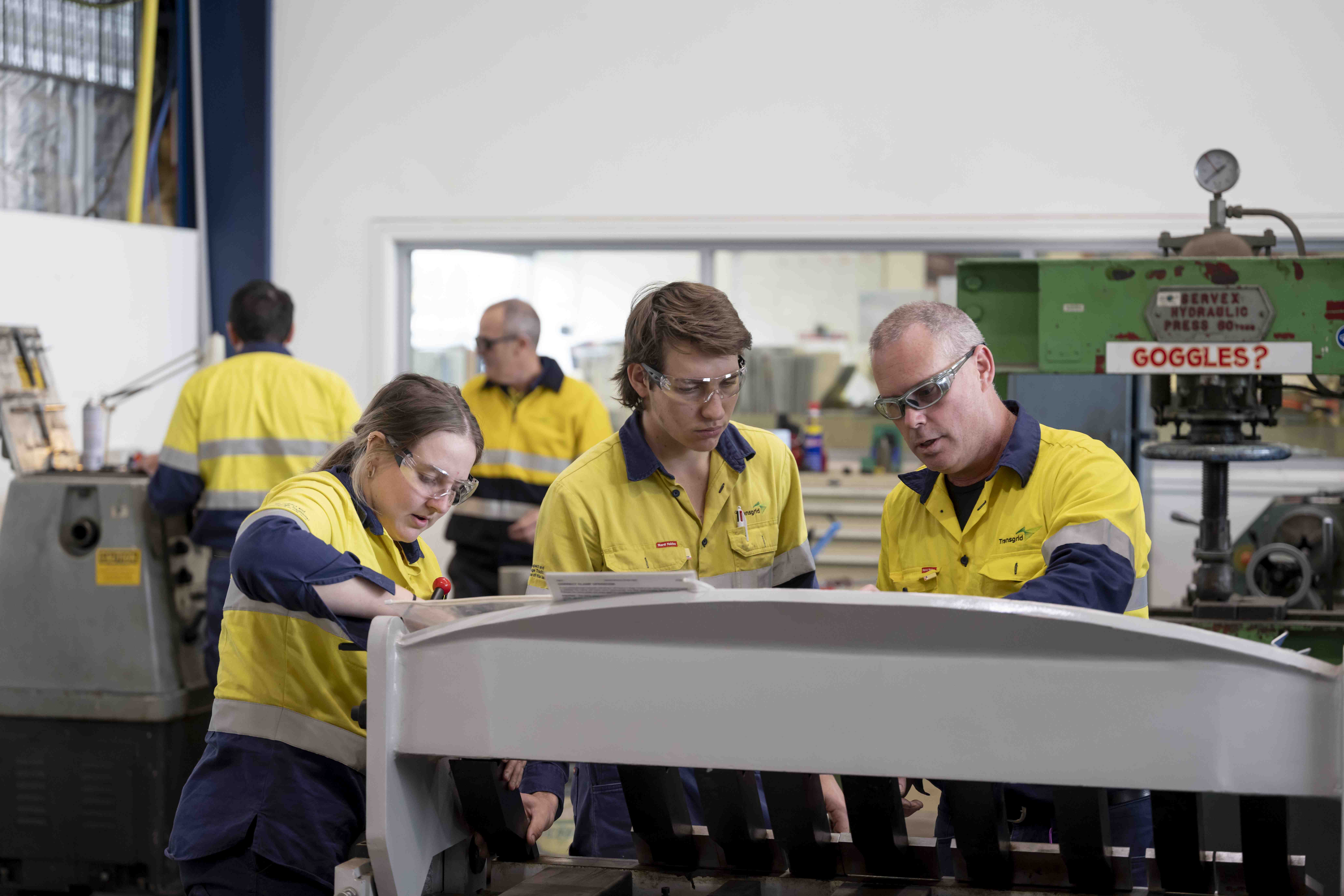 Recruiting for Transmission Apprentices | Transgrid