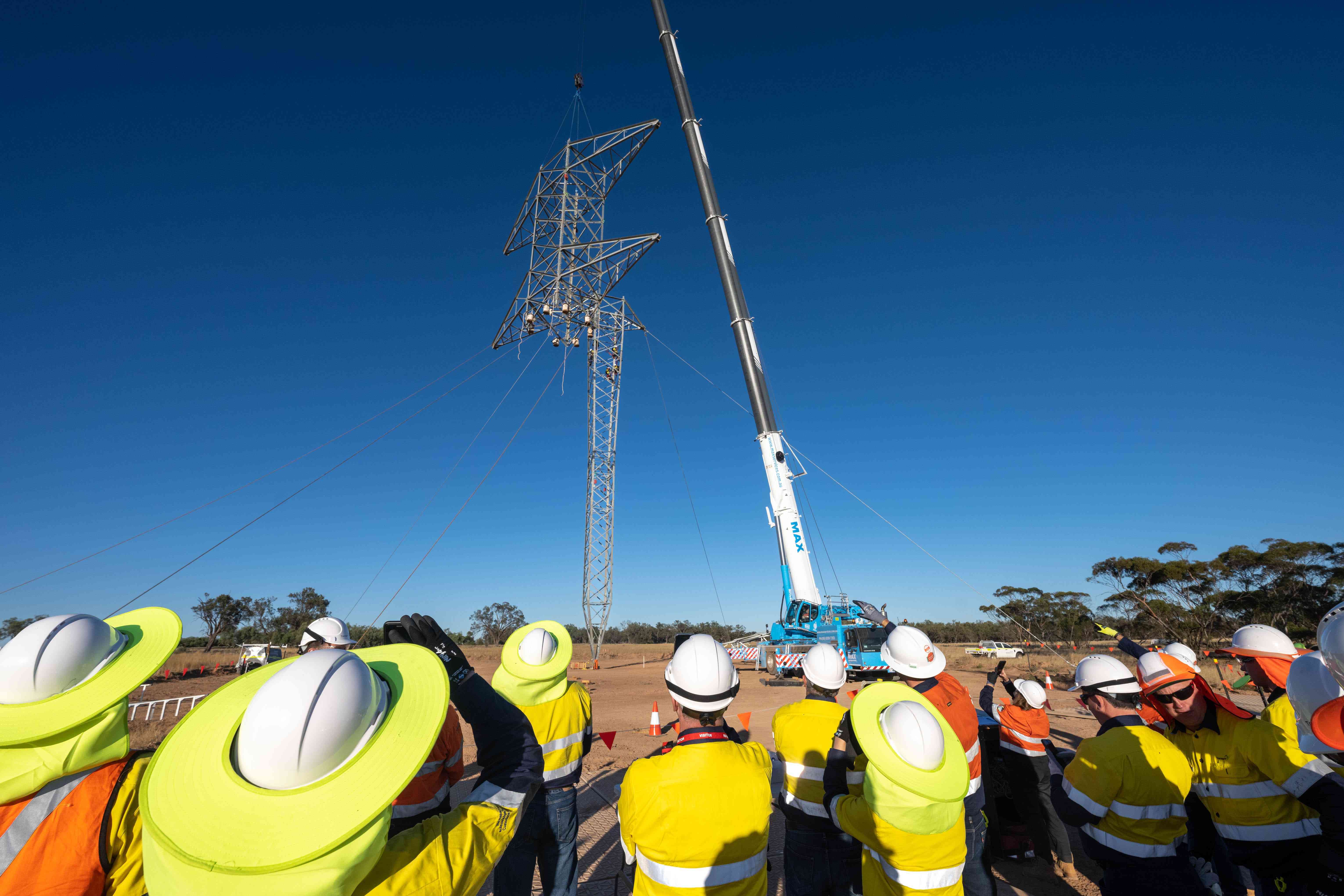 Major Transmission Project: First Towers Rise | Transgrid